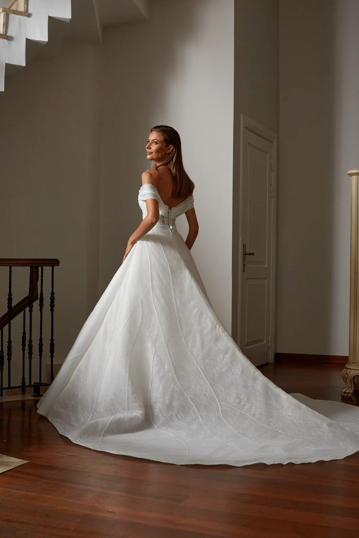 MODEL 20384 – AKAY