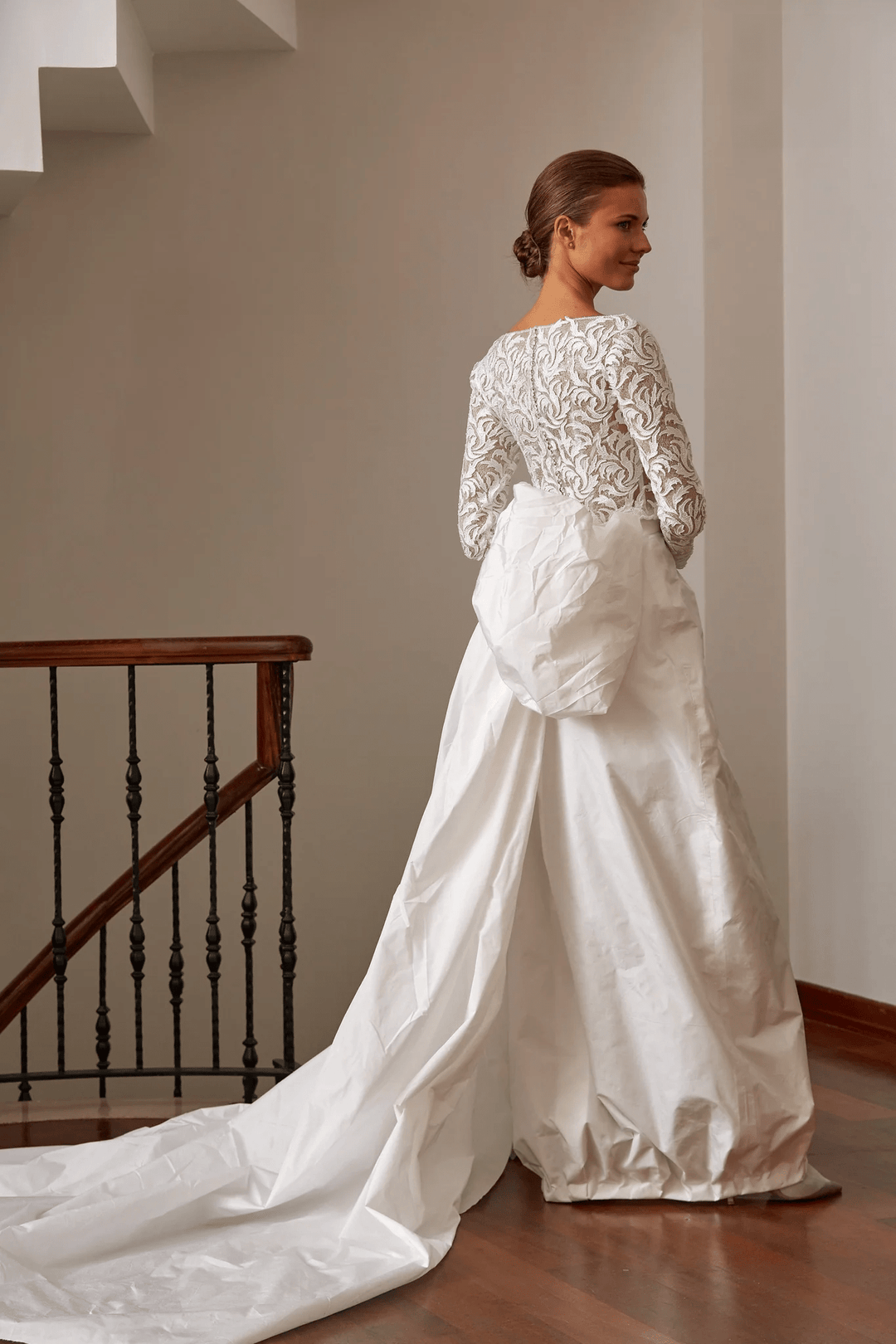 MODEL 20407 – AKAY