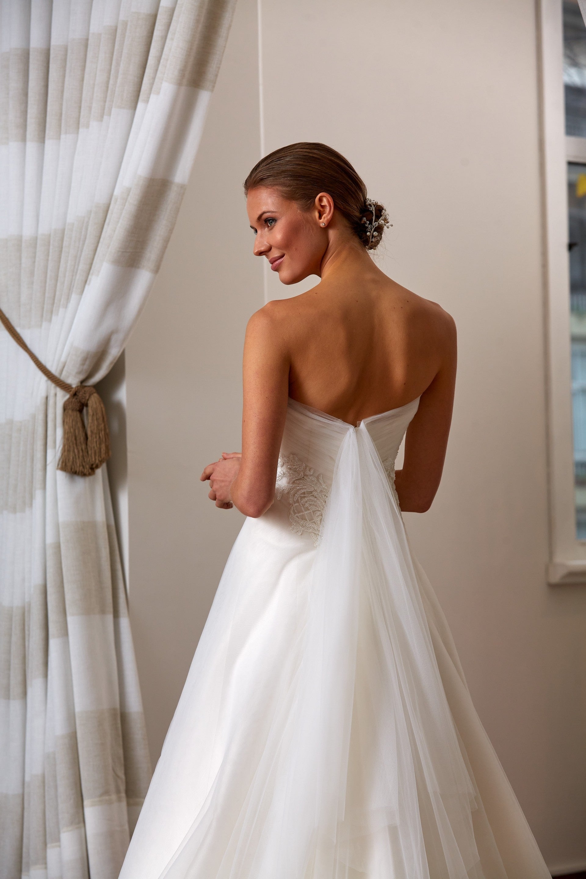 MODEL 20359 – AKAY