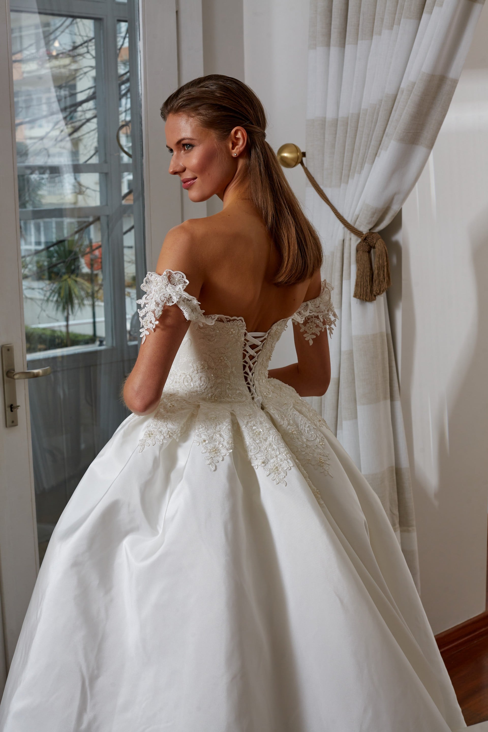 MODEL 20409 – AKAY